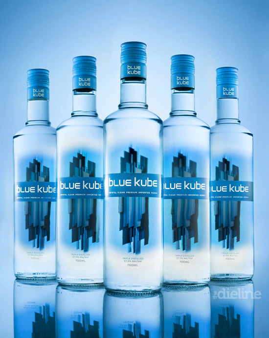 Blue Kube Vodka - DIELINE