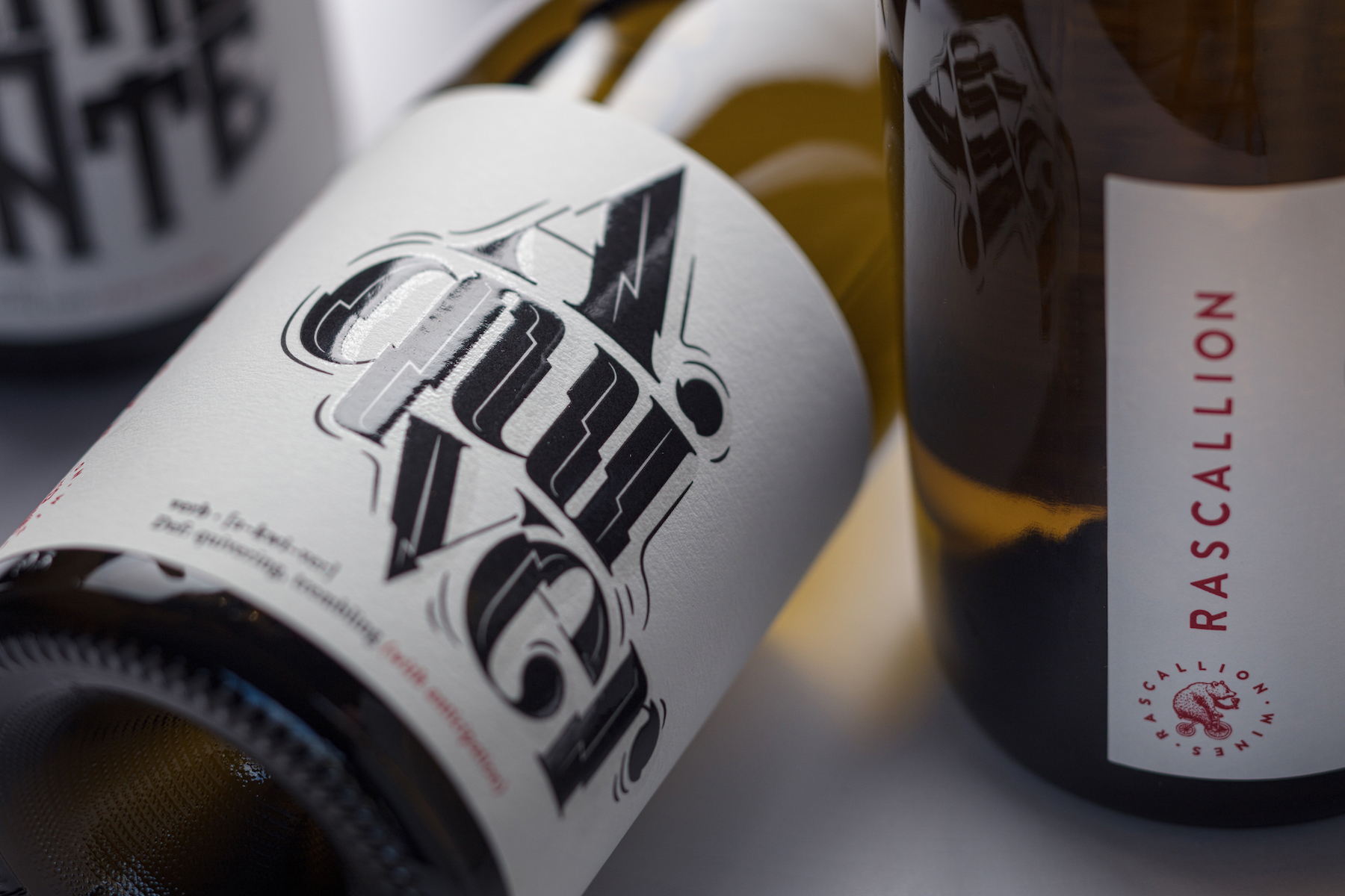 The Typeface on These Wines Cleverly Illustrates their Meaning - DIELINE