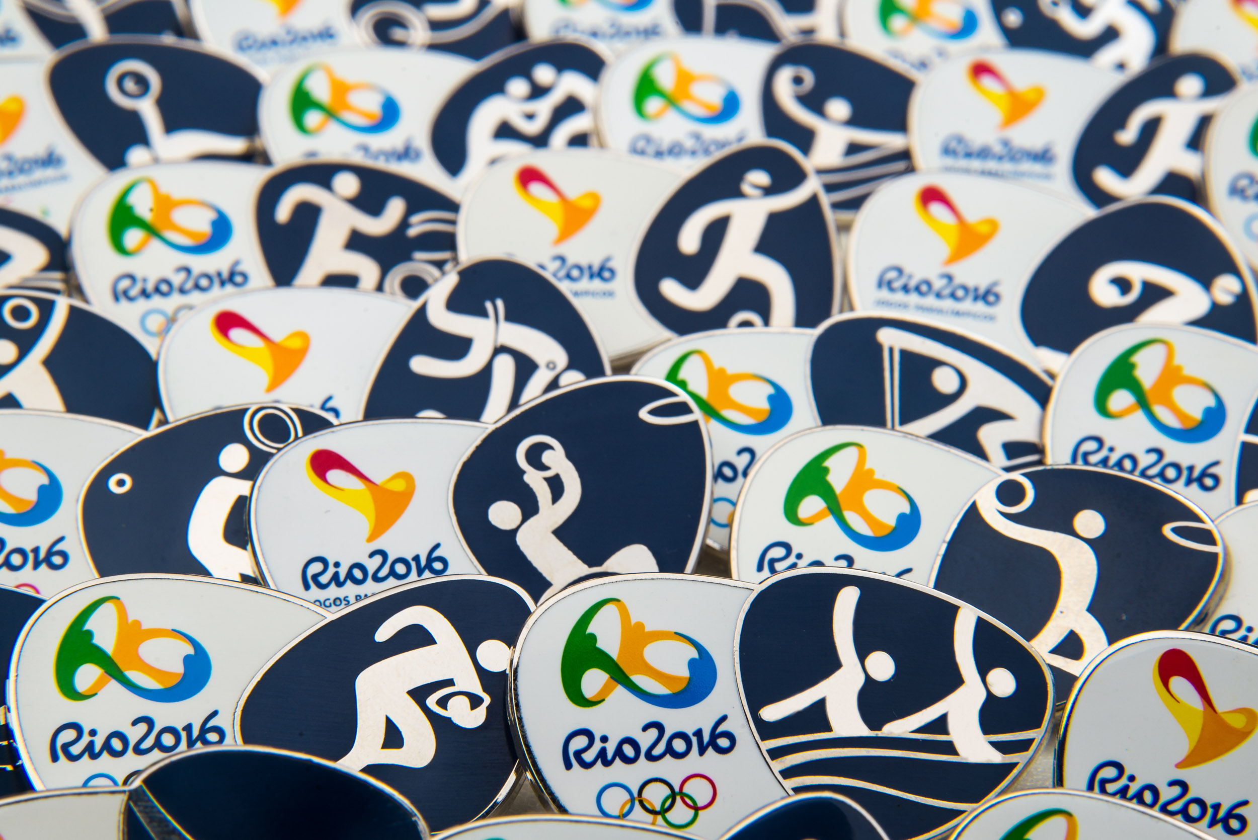 The Sport of Olympic Pinning - DIELINE
