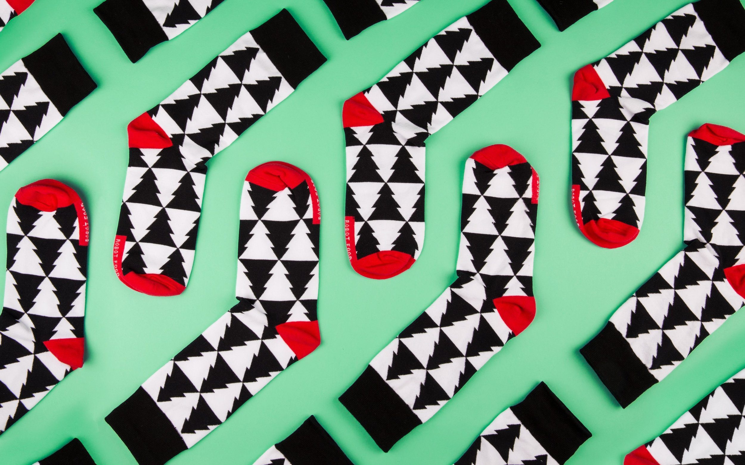 Who knew socks could be this festive? - DIELINE