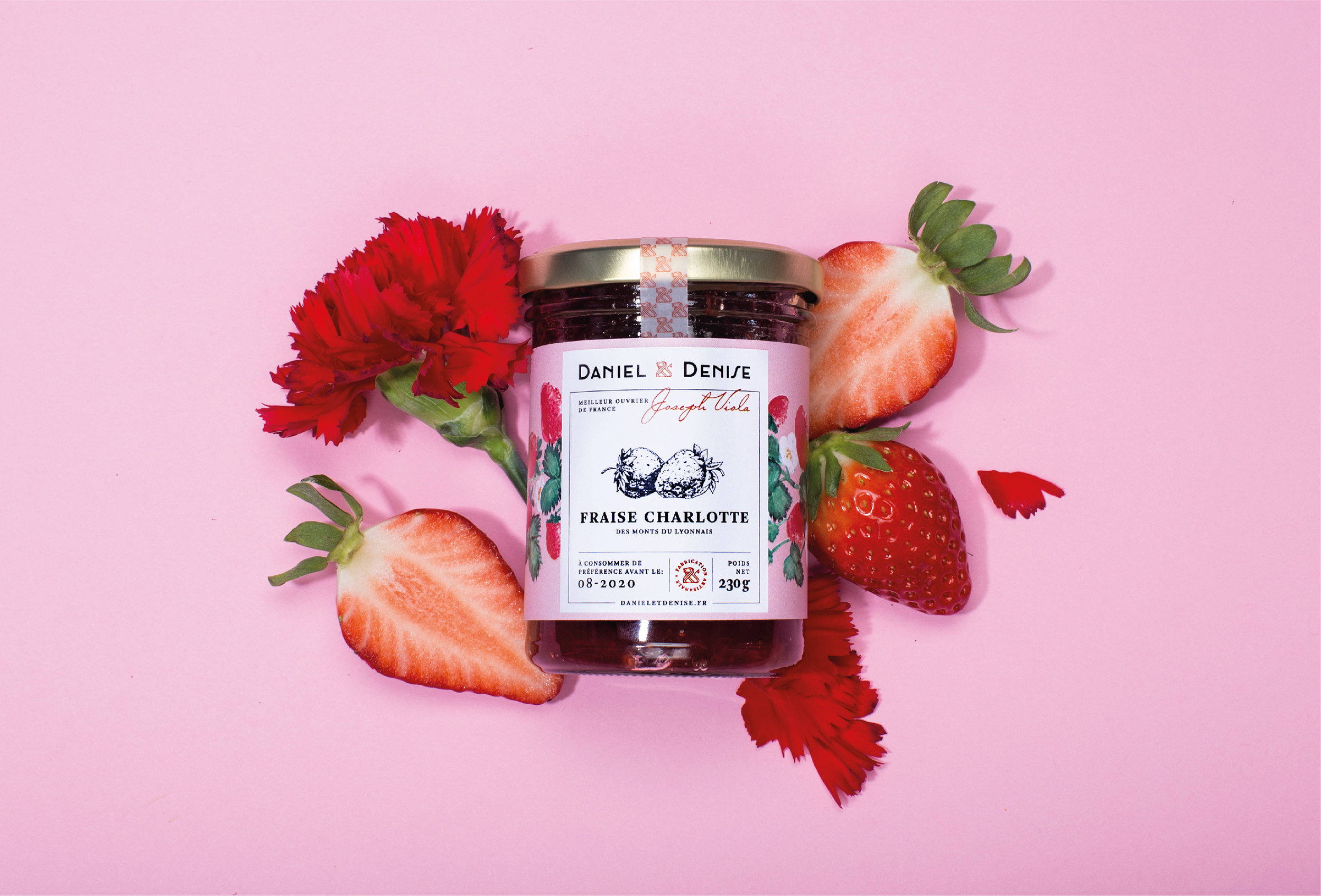 Tradition Meets Modernity With This French Condiment Packaging - DIELINE