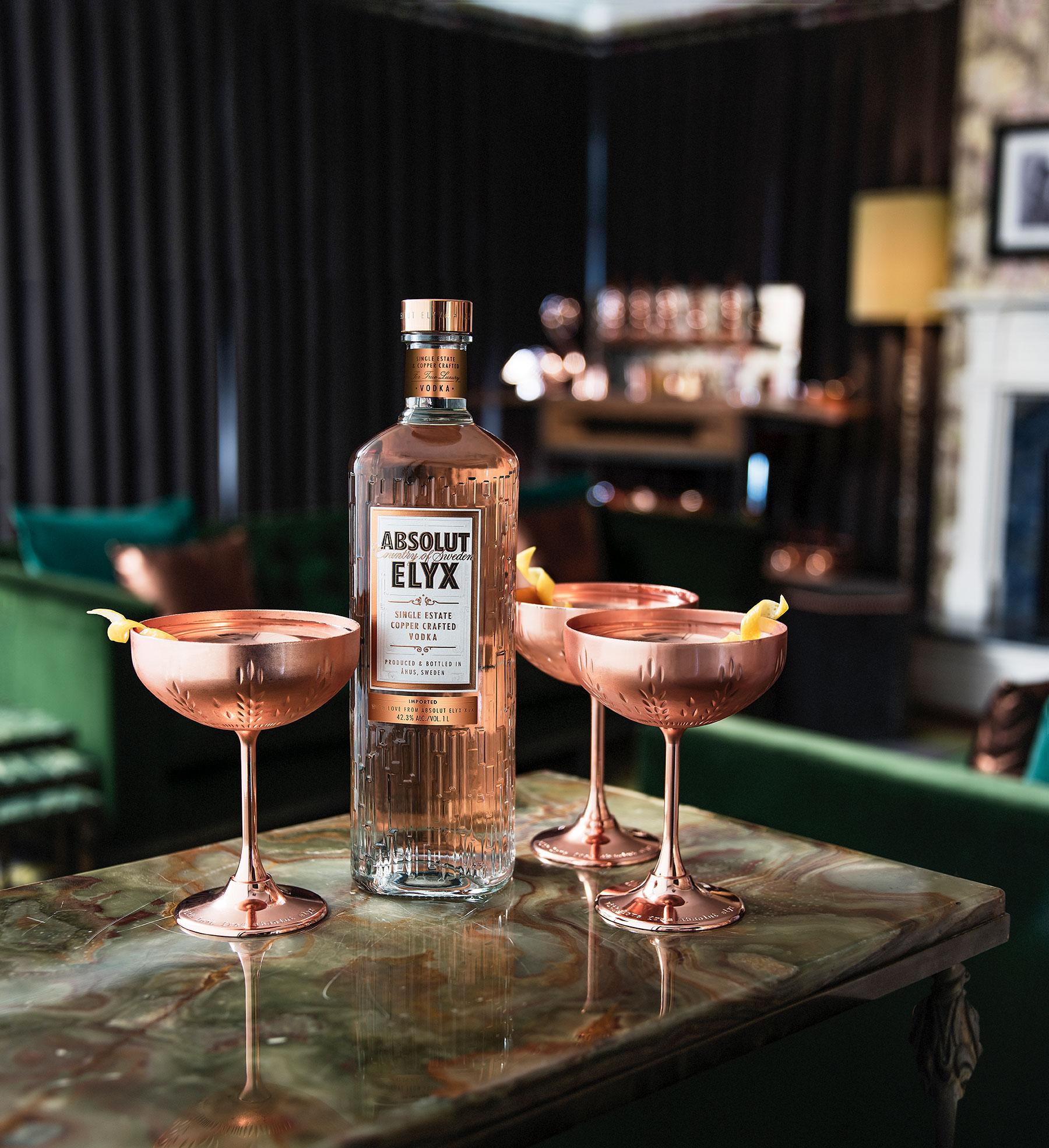 Absolut Elyx Unveils Elegant New Bottle Design - DIELINE