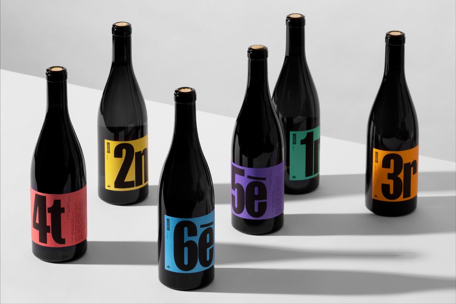 9+ Wines' Big And Bold Packaging - DIELINE