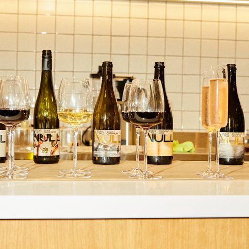 Studio Null's Subdued Look For The Non-Alcoholic Wine Space - DIELINE