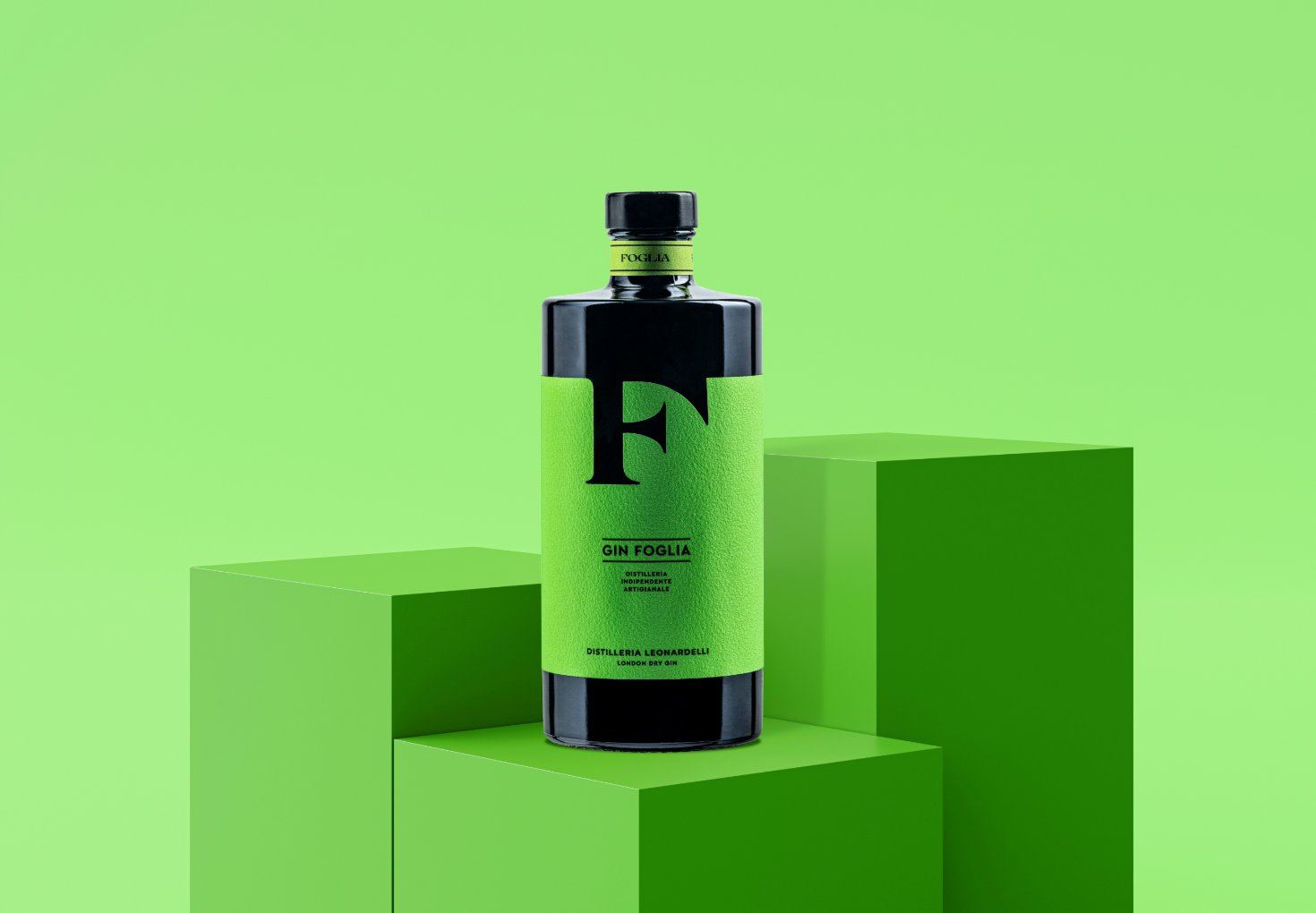 This Zippy Gin Design Perfectly Splits the Difference Between Maximal ...